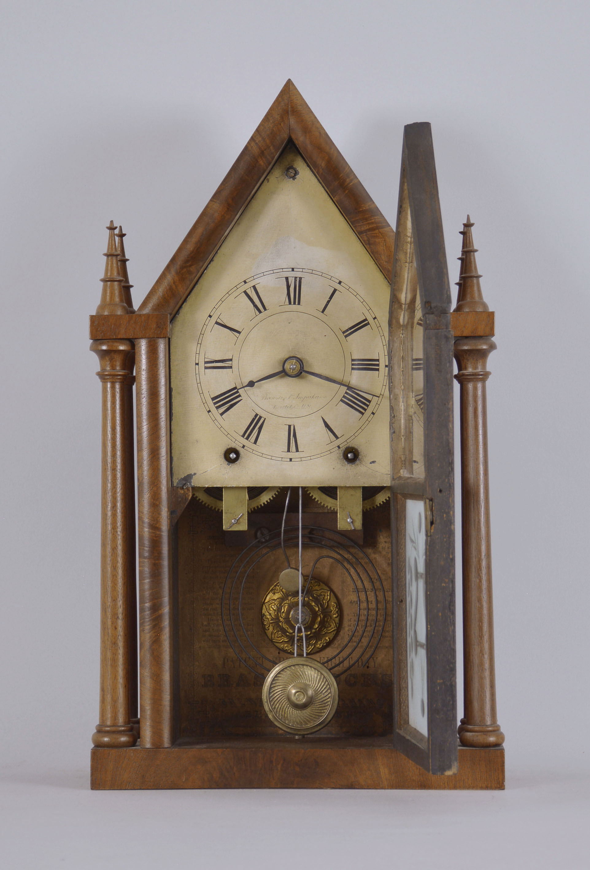 Brewster & Ingrahams, 4-column Steeple clock