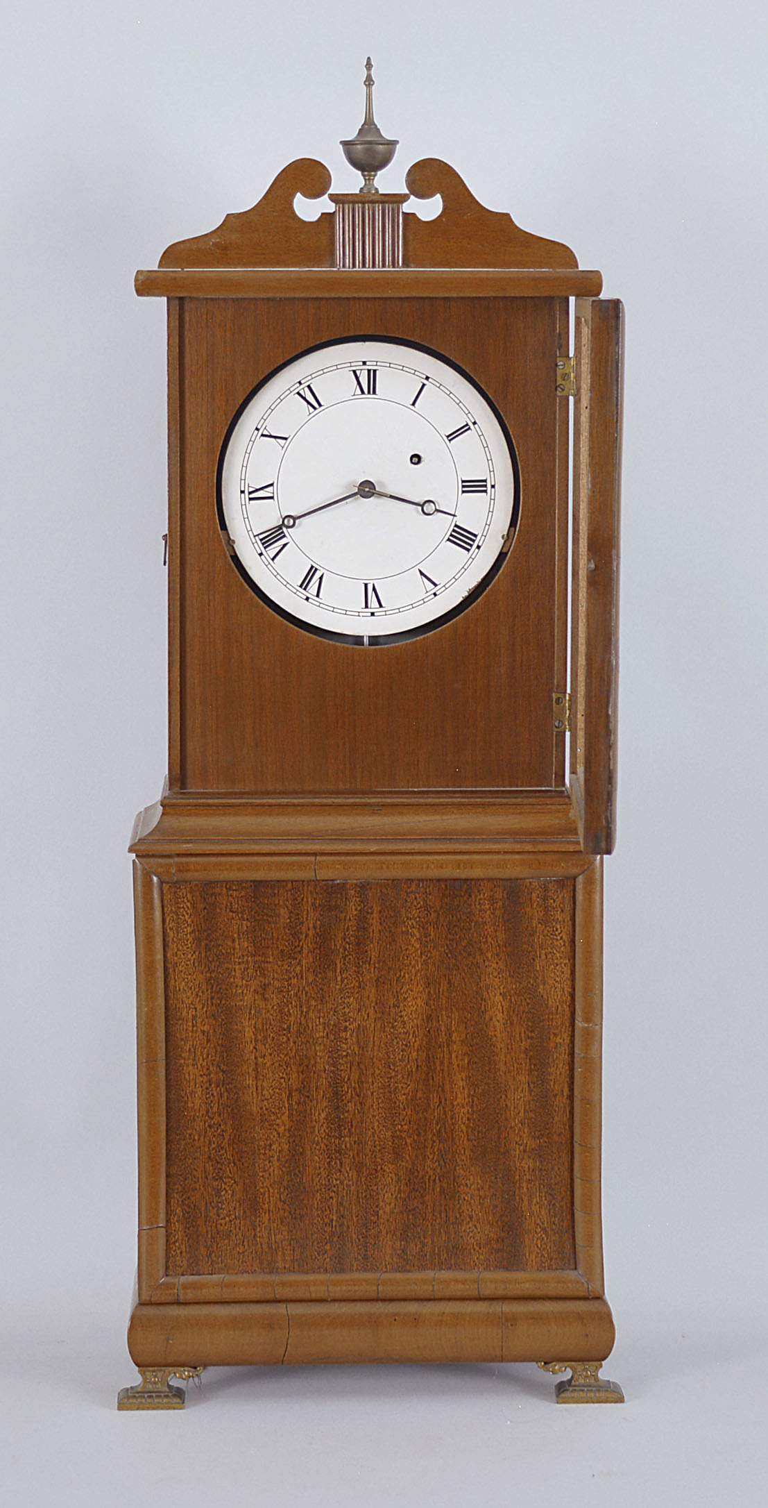 Massachusetts shelf clock reproduction.