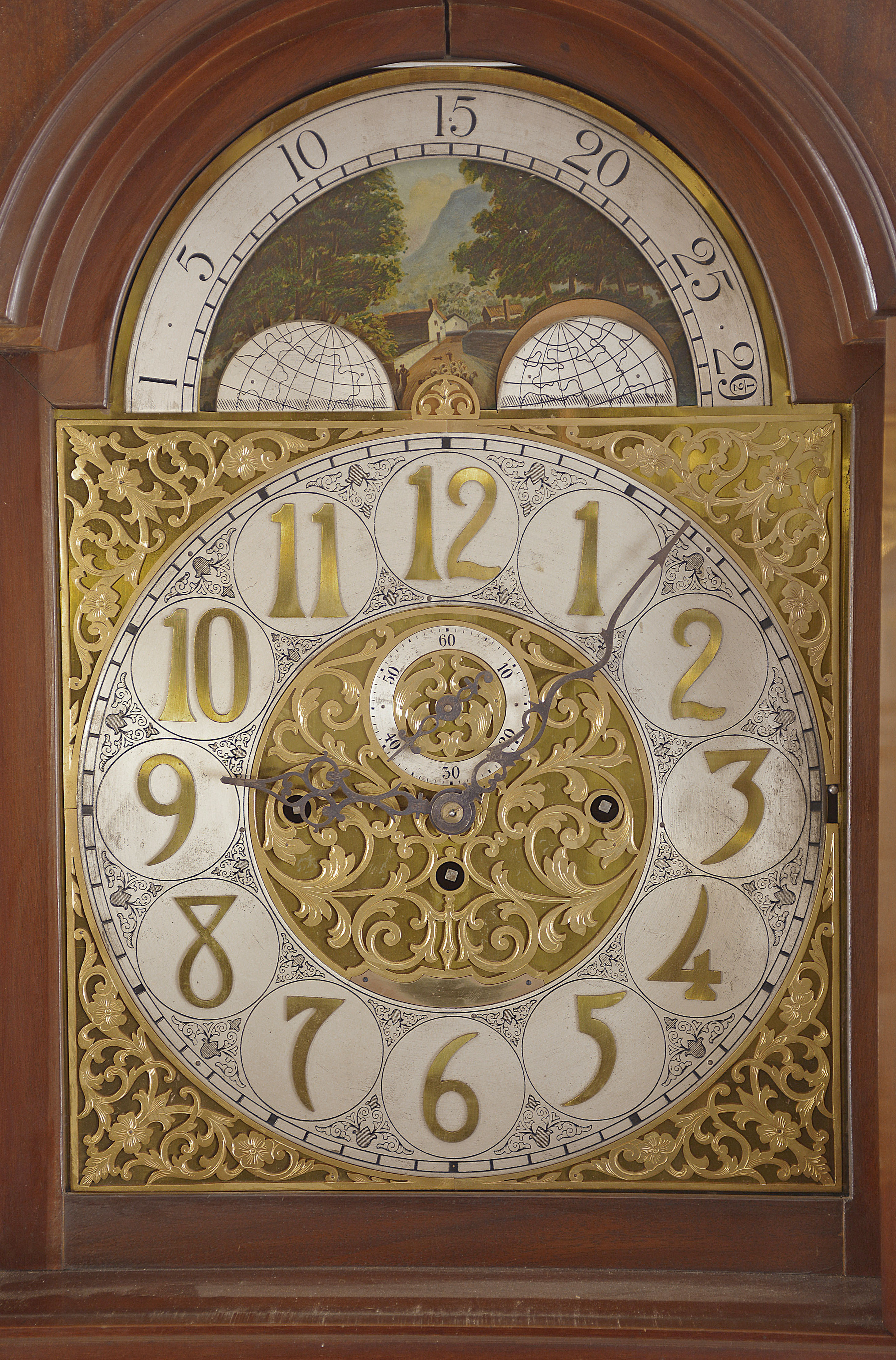 Elite Tall Clock Striking on Five Tubular Bells