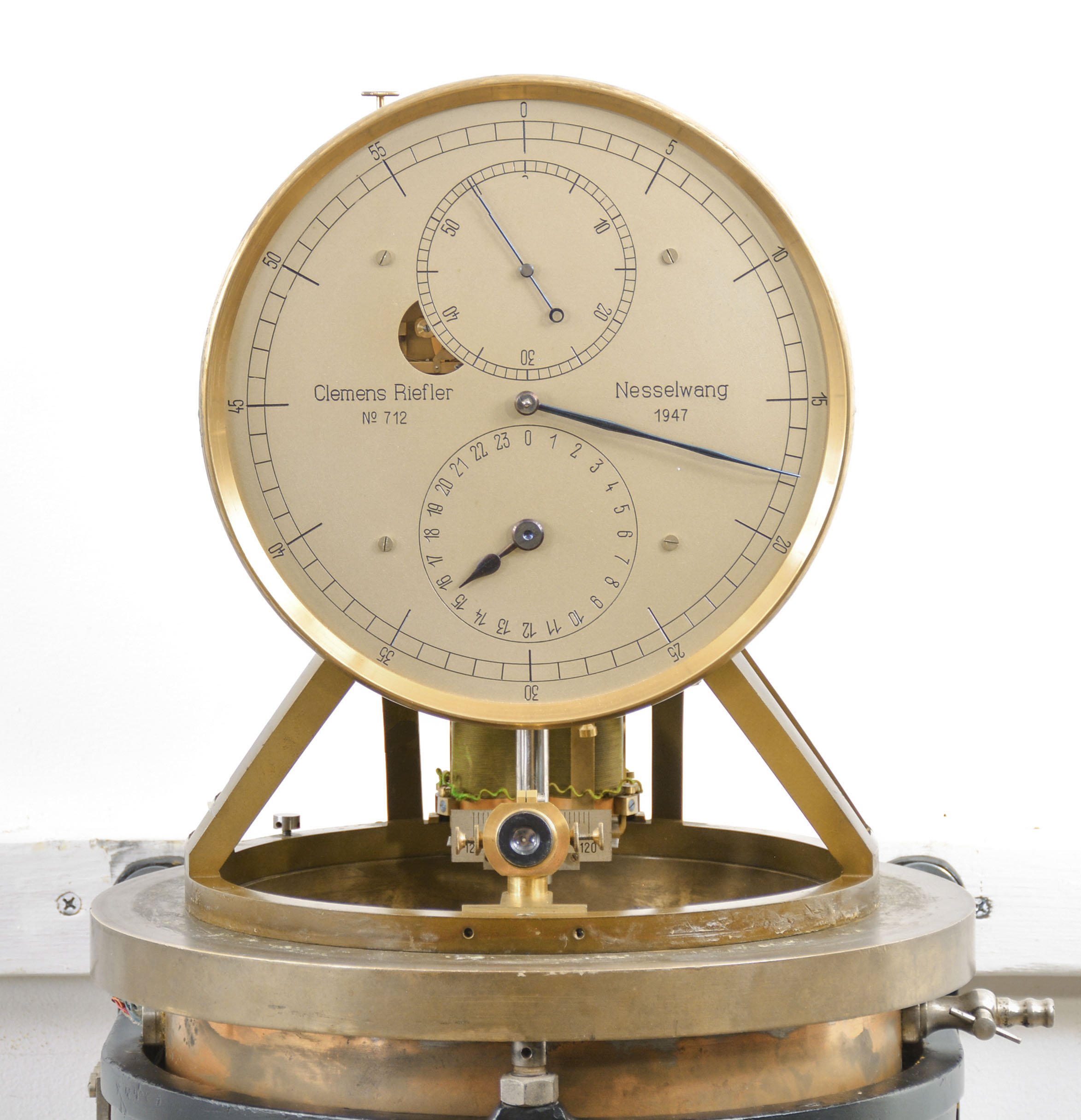 Clemens Riefler astronomical tank regulator