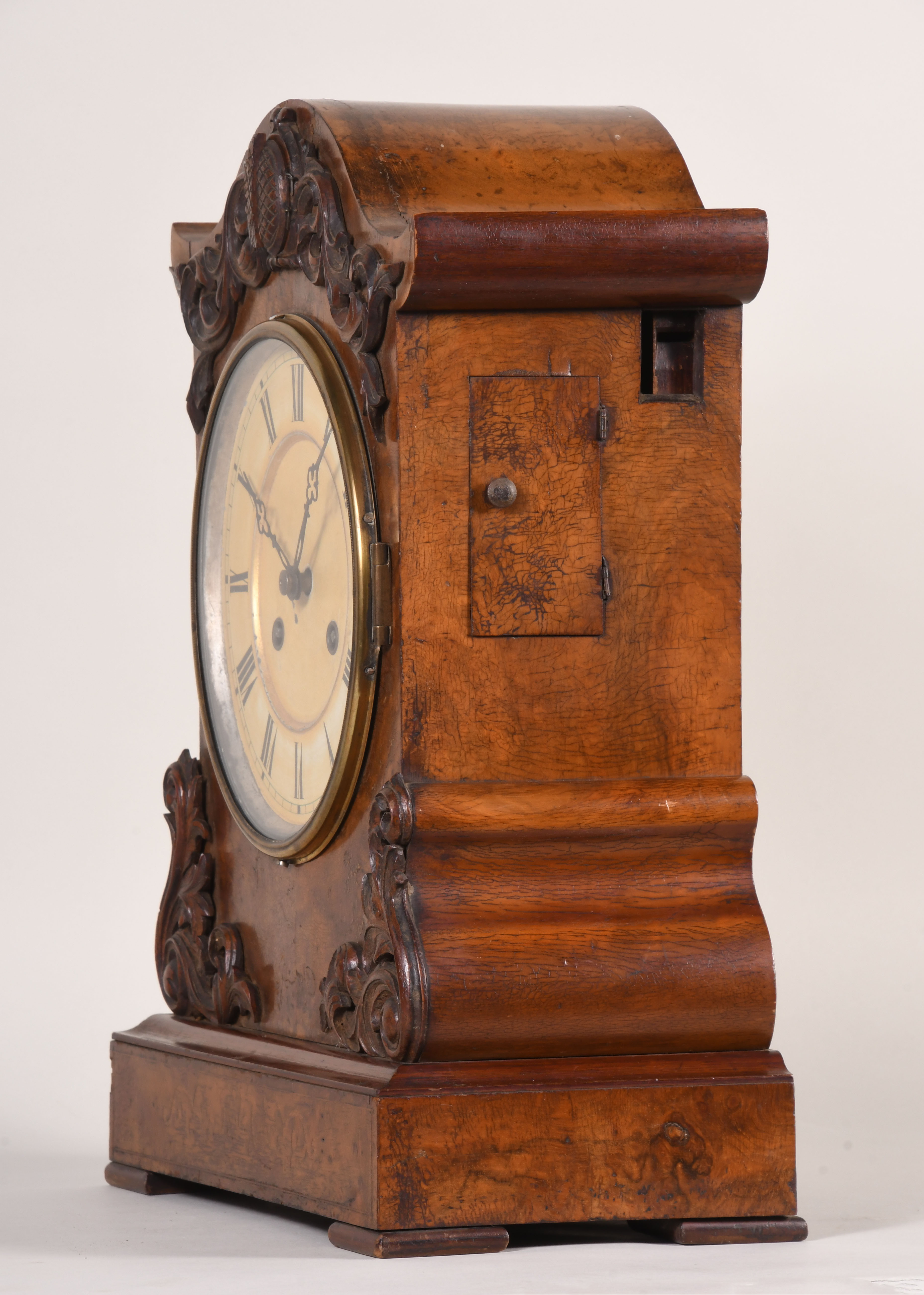 Johann Baptist Beha model 519 B shelf cuckoo clock