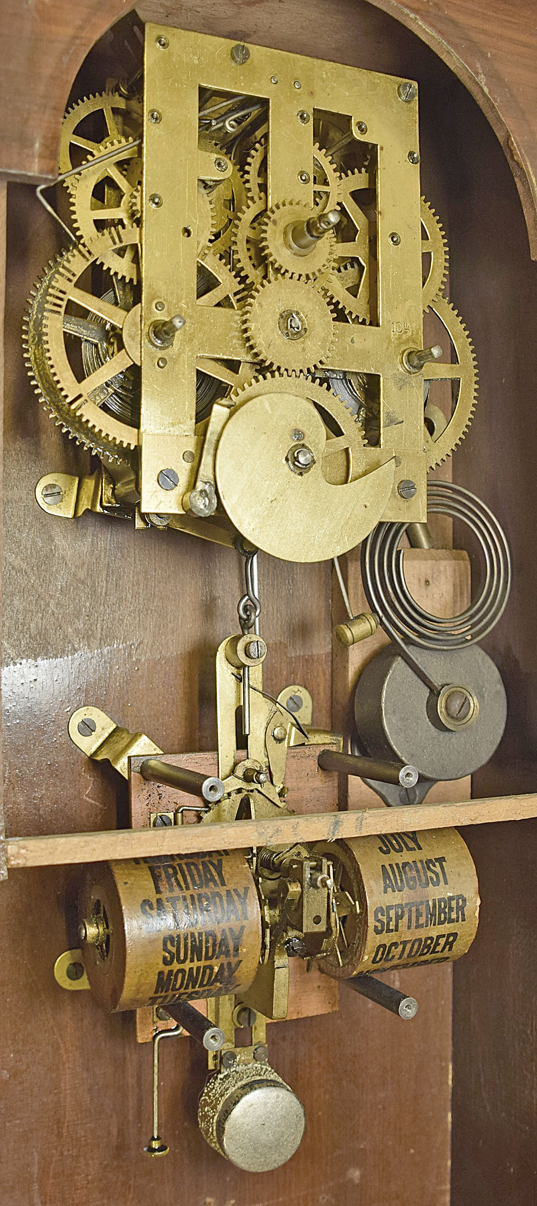 Waterbury Calendar No 40 Shelf Clock Spring Driven waterbury-calendar-no-40-shelf-clock-spring-driven