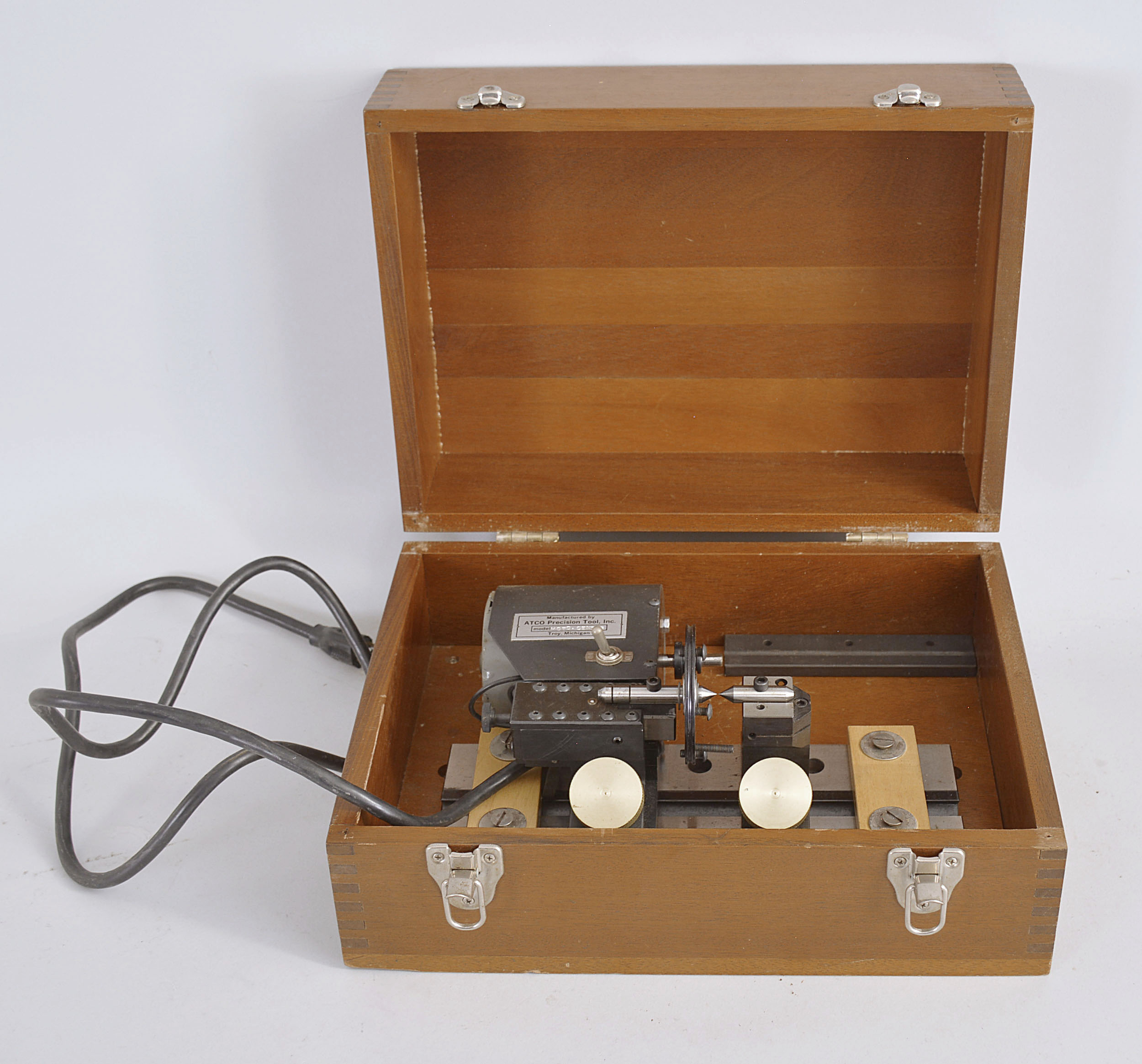 Atco Precision Tool Inc. "MOTO-CENTER" precision cylindrical grinding ...